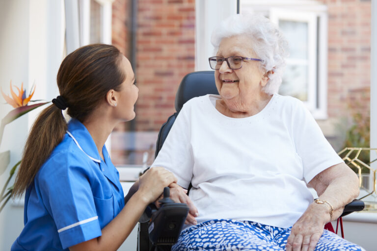 Assisted Living vs Group Home Senior Living Options - ArborsCT